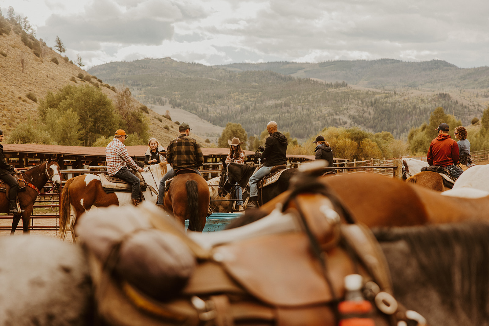 Western Wedding at a Ranch in The Mountains of Colorado ...